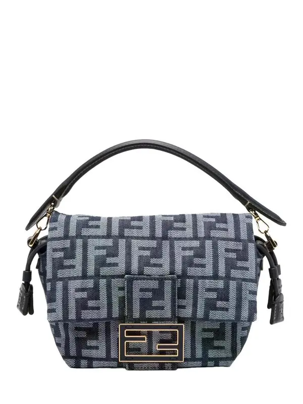 Fendi Mamma Baguette Clutch - Blue