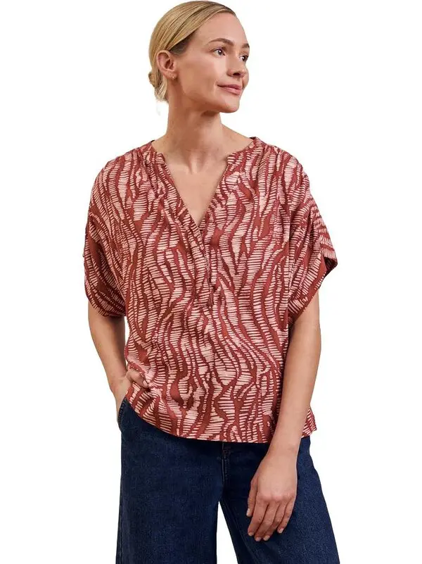 CELTIC & CO. Printed Drop Shoulder Top - Pink Wavy Animal