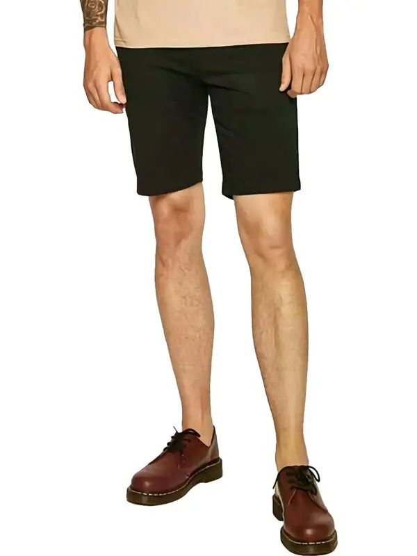 LEVI'S Regular Fit Shorts - Black