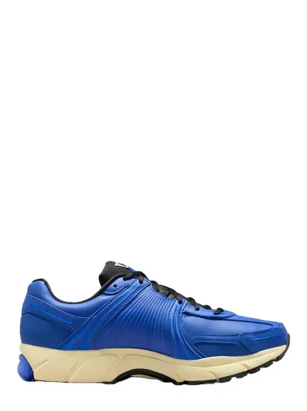 Nike Zoom Vomero 5 Sneakers - Blue