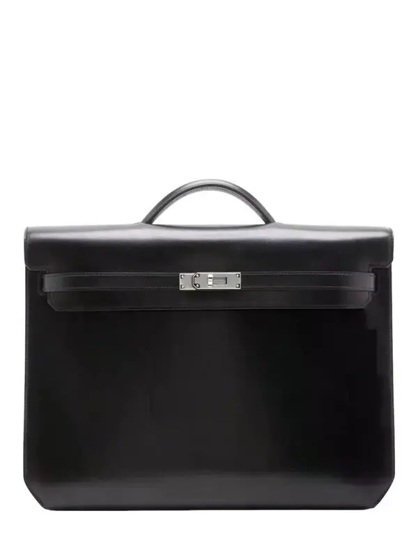 Hermès 2023 Tadelakt Kelly Depeches 36 Business Bag - Black