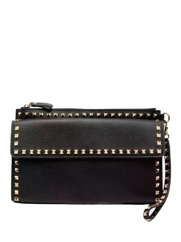 Valentino Garavani Grained Calfskin Rockstud Wristlet Clutch Bag - Black