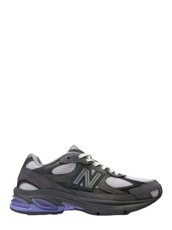 NEW BALANCE 2010 Panelled Sneakers - Grey