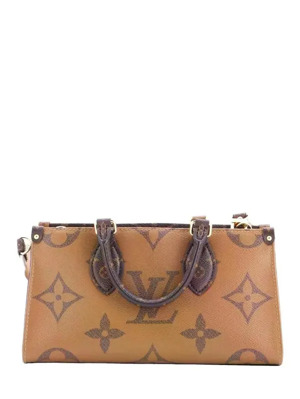 LOUIS VUITTON Onthego East West Tote Monogram Giant - Brown