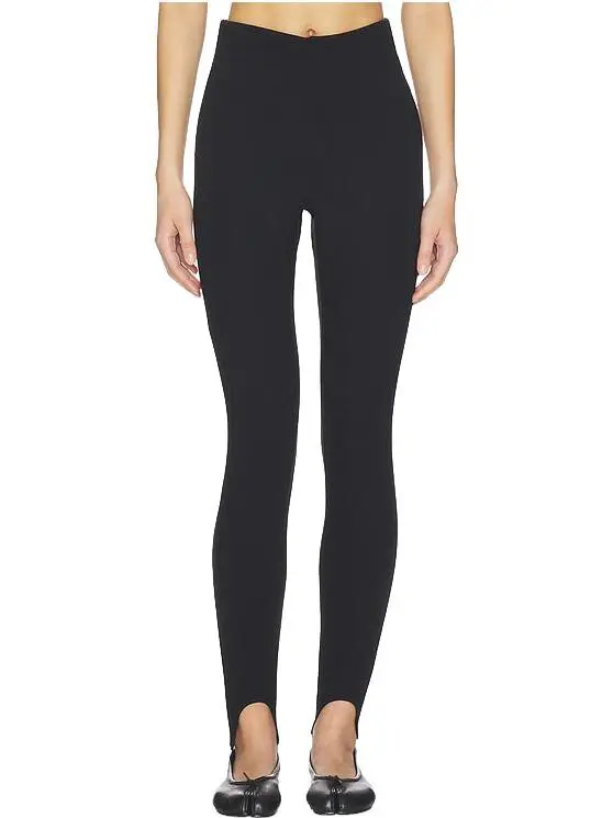 SKIMS Essential High Waist Stirrup Legging In Black - Obsidian