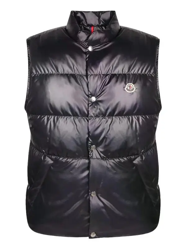 Moncler Quilted Gilet With Logo Applique - Black