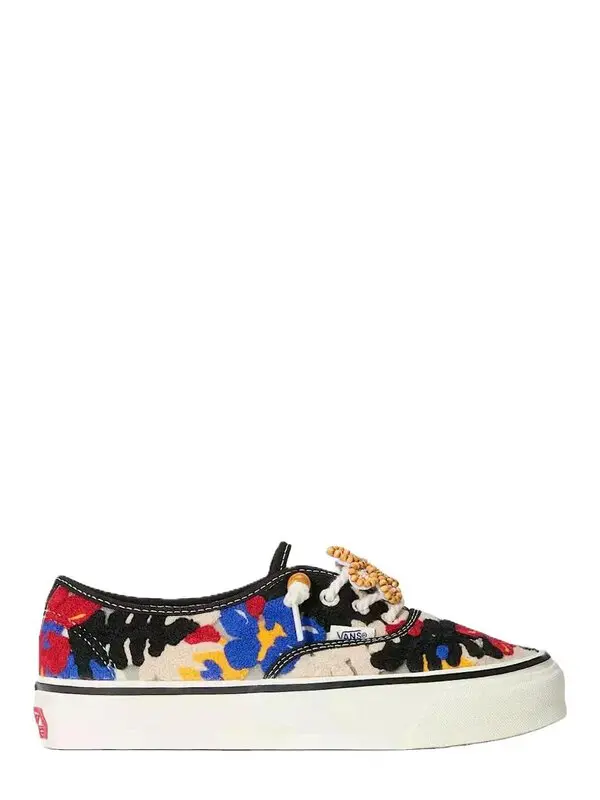 VANS Embellished Floral Print Sneakers - Black