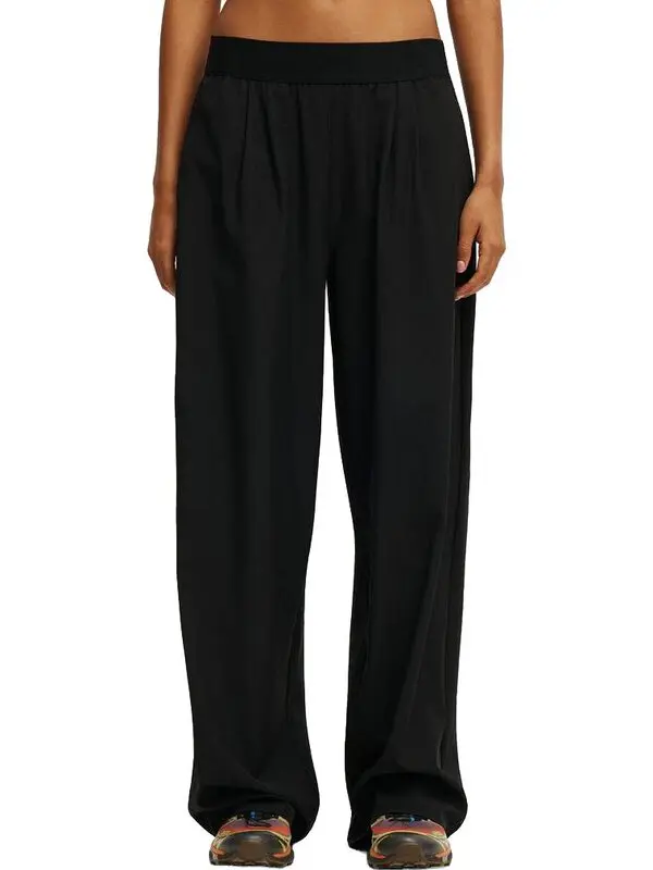 Cotton:on Active Studio Woven Elastic Pant - Black