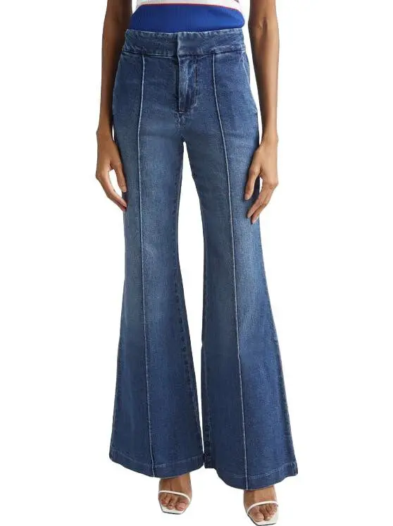 Alice + Olivia Dylan Flare Hem Jeans - Love Train