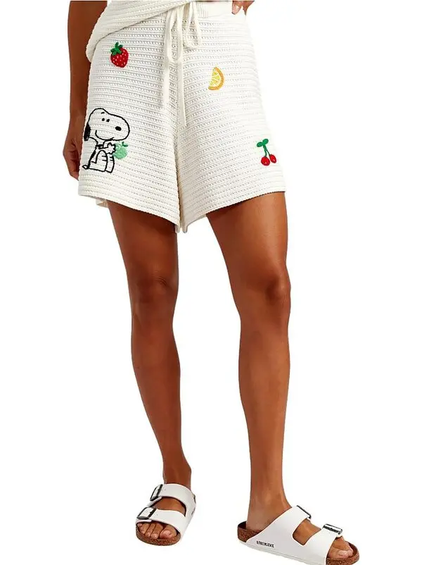 Chinti & Parker Cotton Crochet Snoopy Shorts - Cream