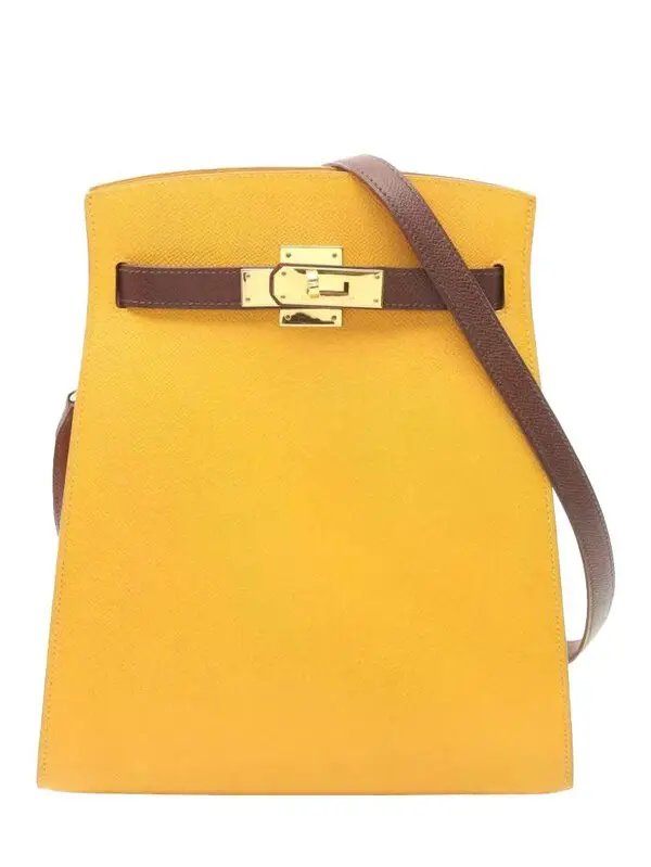 Hermès 1995 Courchevel Kelly Sports Mm Shoulder Bag - Yellow