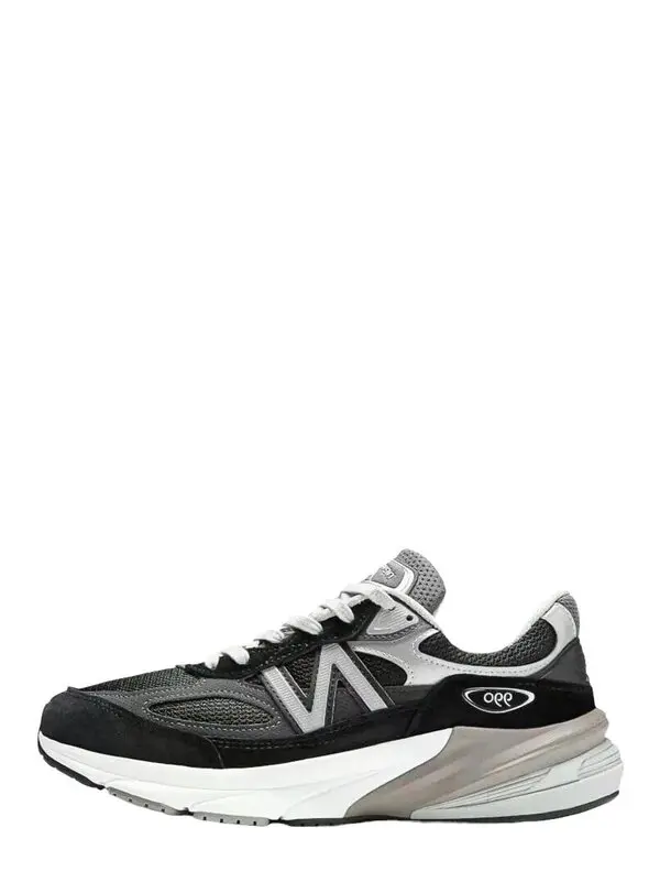 NEW BALANCE 990v6 Panelled Sneakers - Black