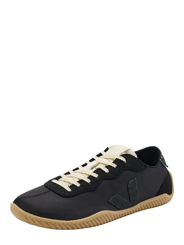 VEJA X Baserange Jitsu Sneakers - Black