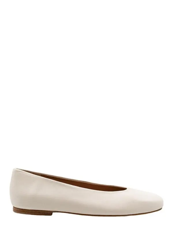 ANDREA GOMEZ Dalia Leather Ballerina Flat - Off White