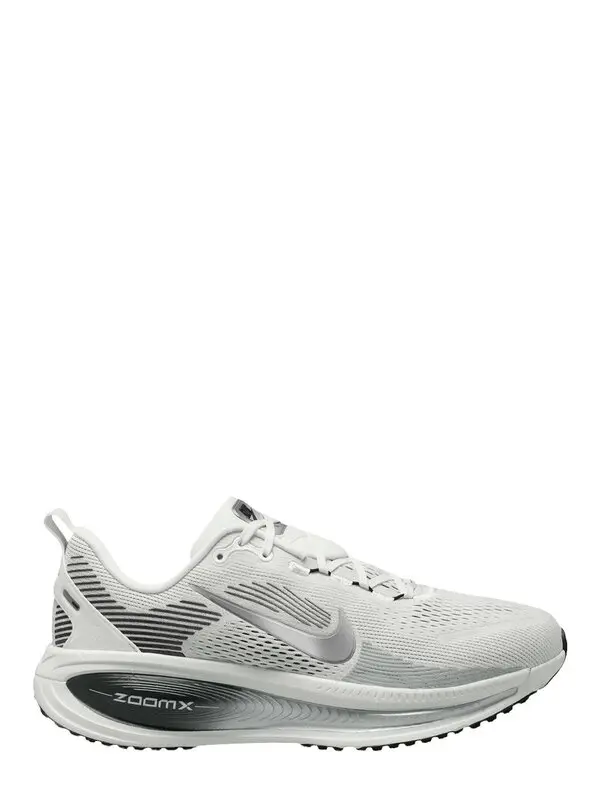 Nike Vomero 18 Sneakers - White