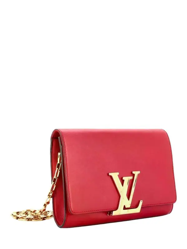 LOUIS VUITTON Chain Louise Leather Gm Clutch - Red