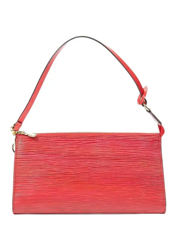 LOUIS VUITTON Pochette Accessoires Handbag - Red
