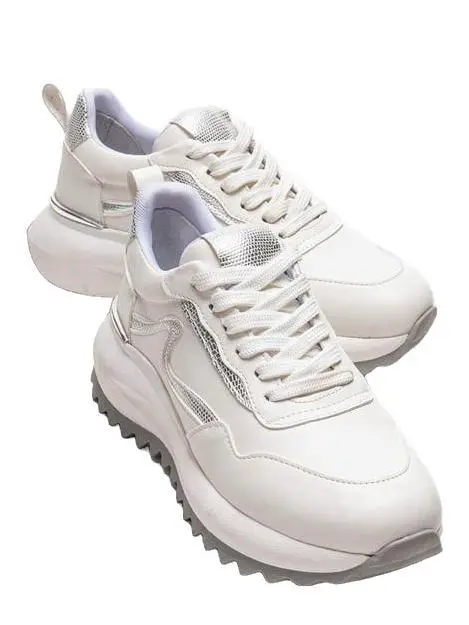 PROLOGUE SHOES Whisper Casual Sneaker - White