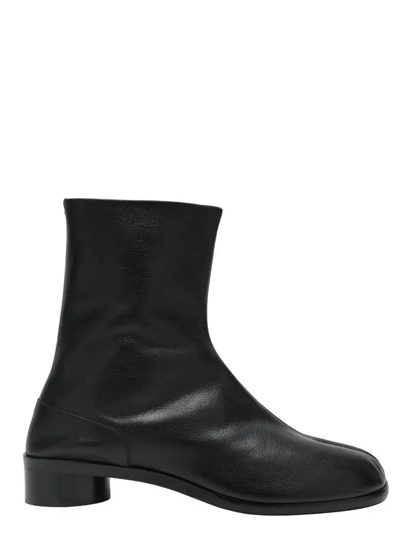 MAISON MARGIELA Leather Tabi Ankle Boots - Black