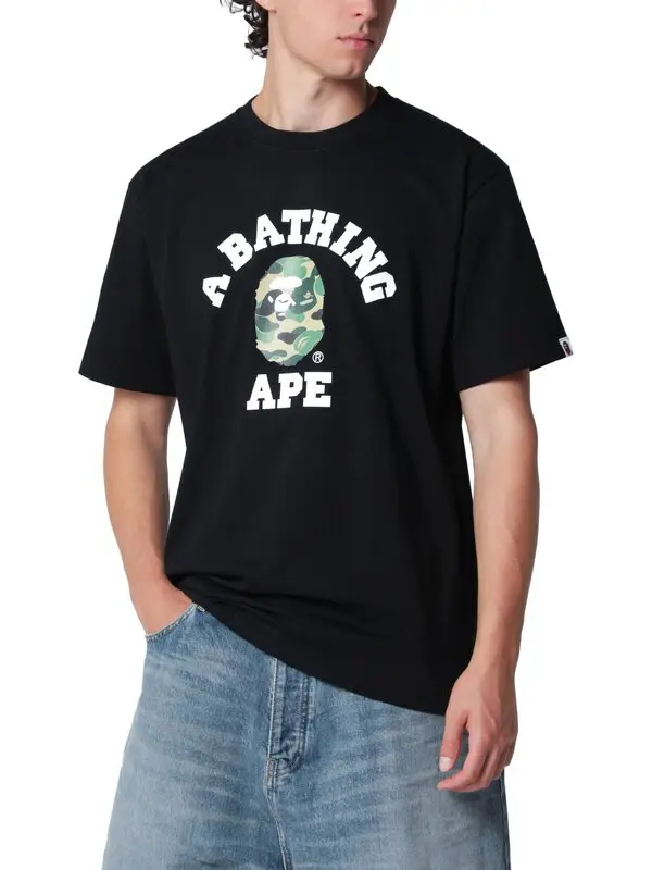 A BATHING APE T-shirt With Logo Print - Black