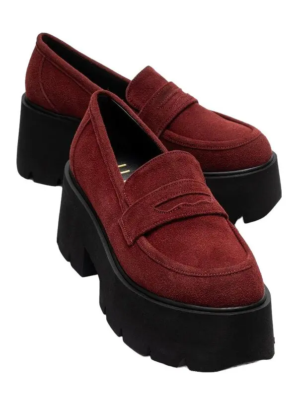 PROLOGUE SHOES Santia Chunky Platform Loafer - Burgundy Suede