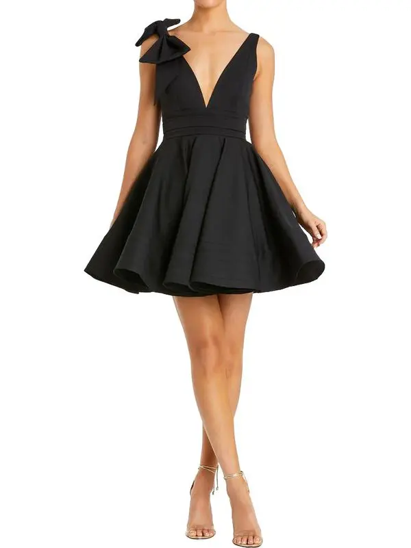 Mac Duggal Crepe Bow Strap Fit And Flare Mini Dress - Black