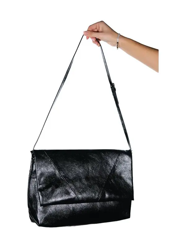 PROLOGUE SHOES Chelsea Shoulder Bag - Black