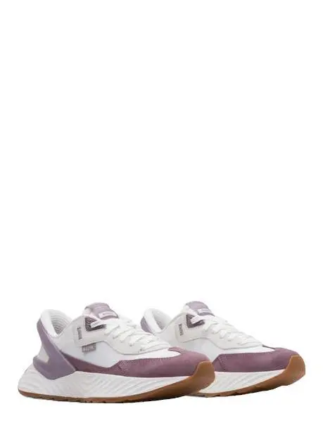 KIZIK Monaco Slip-on Sneaker - White/toadstool