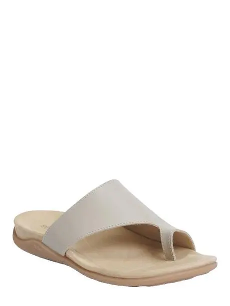 STRIVE Toe Loop Sandal - Latte