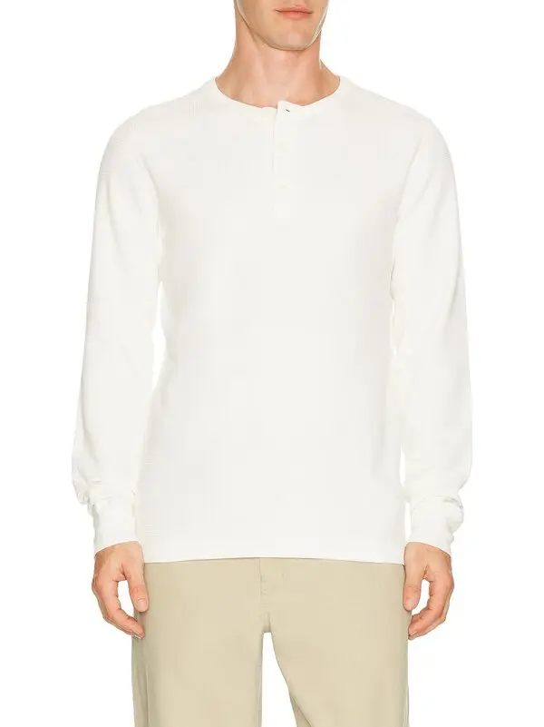 Reigning Champ Lightweight Waffle Standard Henley In White - Championship White