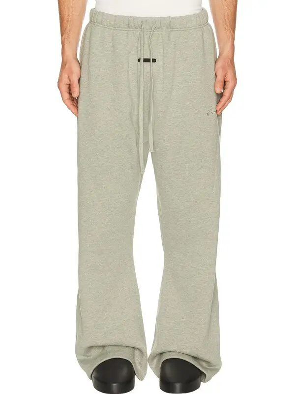 Fear Of God Signature Flare Sweatpant In Grey - Concrete Heather & Dark Concrete Heather