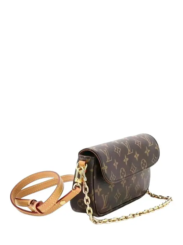 LOUIS VUITTON Ivy Wallet On Chain Monogram Canvas - Brown