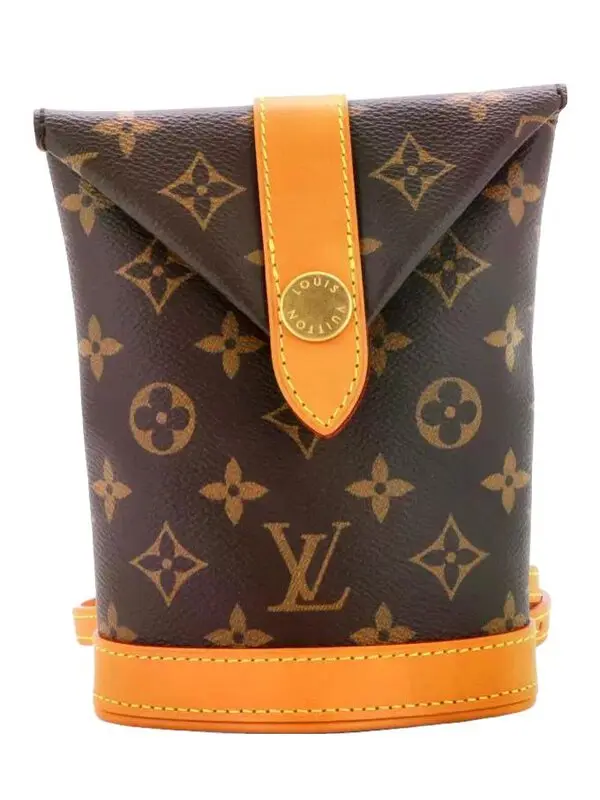 LOUIS VUITTON Envelope Pouch Monogram Canvas Crossbody Bag - Brown