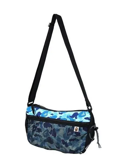 A BATHING APE Abc Camo Bungee Cord Shoulder Bag - Blue