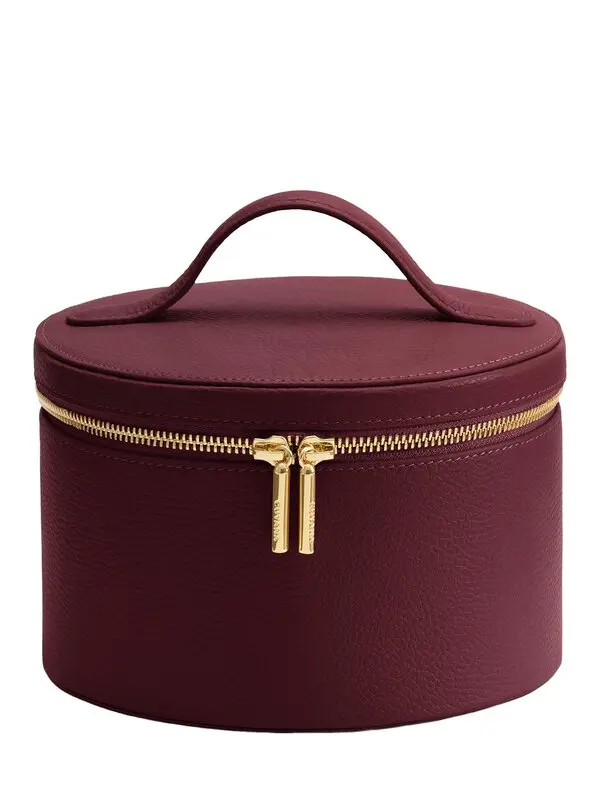 Cuyana Leather Wellness Case - Cherry