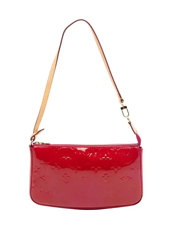 LOUIS VUITTON 2014 Monogram Vernis Pochette Accessoires - Red