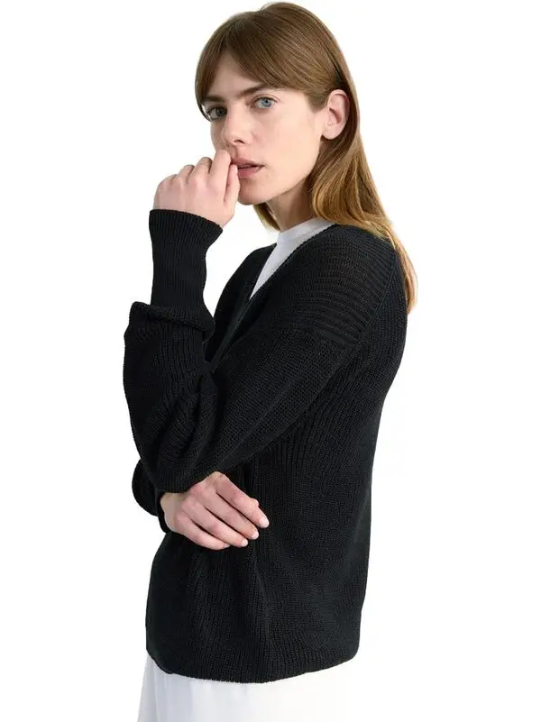 Almina Concept Cotton Mesh V-neck Pullover Sweater - Black