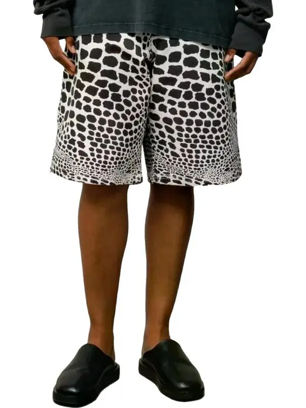 StÜssy Giraffe Print Twill Shorts - White