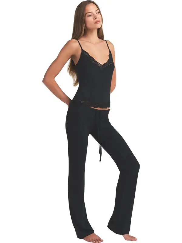 SKIMS Sleep Lace Cami Top And Pant Set - Onyx