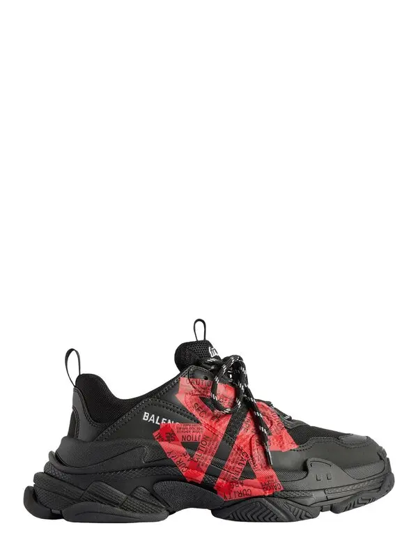Balenciaga Triple S Sneaker - Black