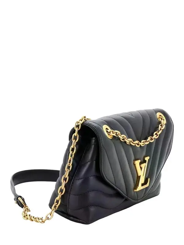LOUIS VUITTON New Wave Chain Bag Mm Quilted Leather Crossbody - Black