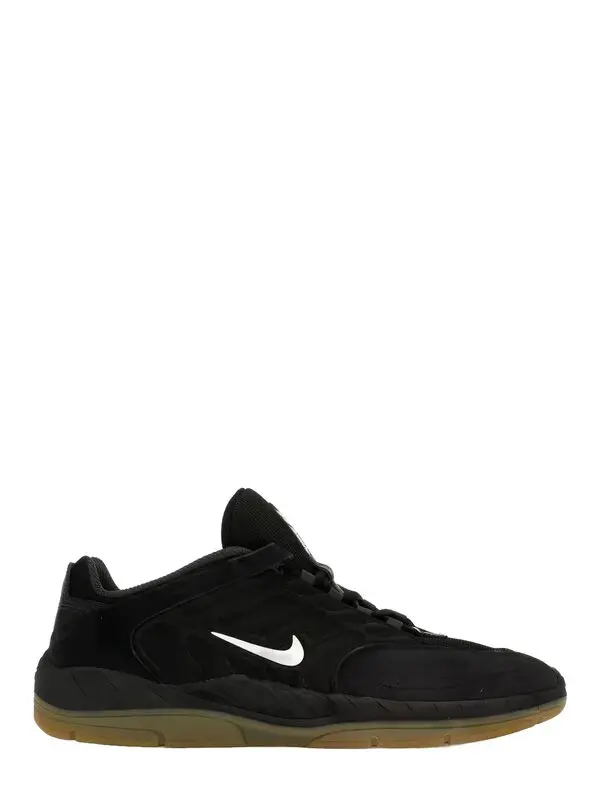 Nike Sb Vertebrae Perforated Sneakers - Black