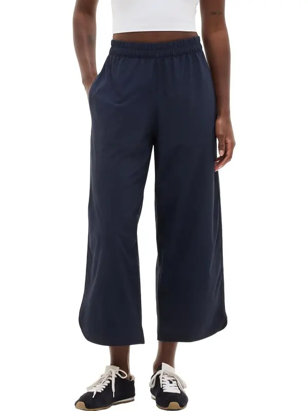 Athleta Relaxed Cropped Pant - Navy
