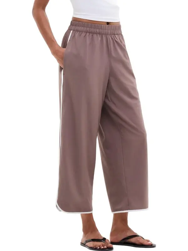 Athleta Journey Cropped Pant - Driftwood/white