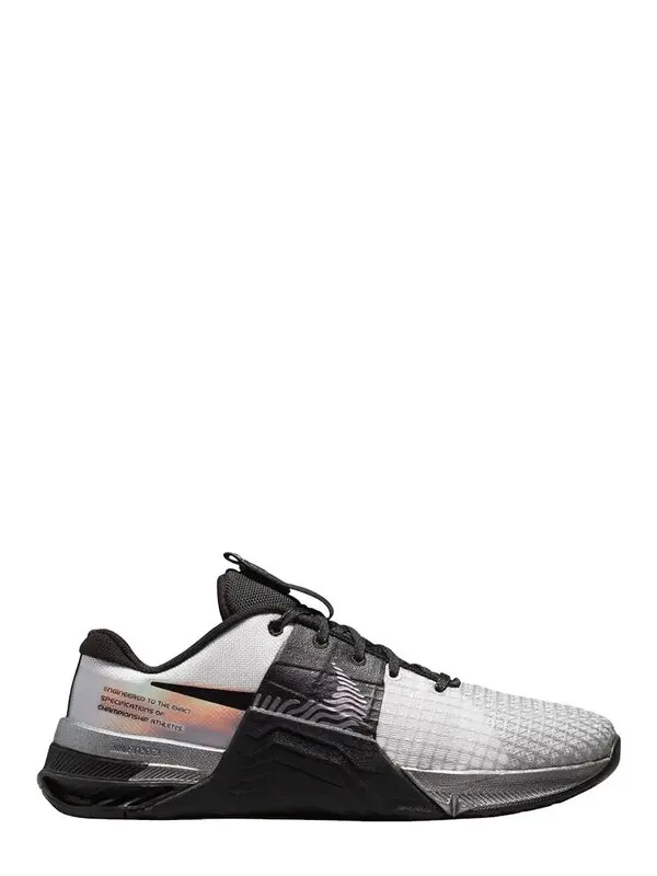Nike Metcon 8 Premium Iridescentin Sneakers - White/black