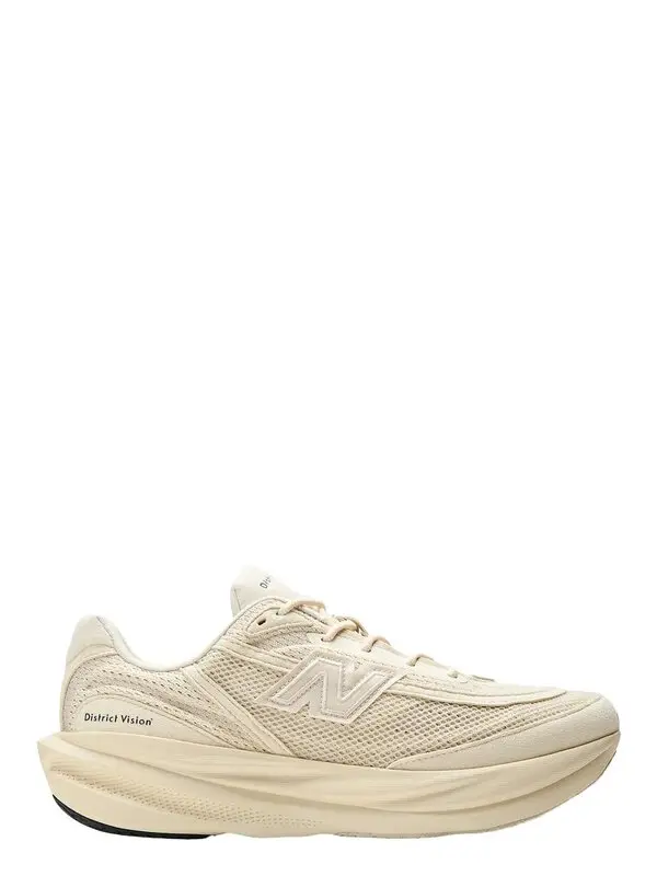 NEW BALANCE District Vision X 1080v15 Sneakers - Cream