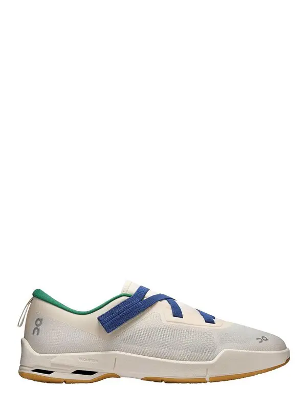 On Zendaya X Cloudnova 'drew Spruce - White