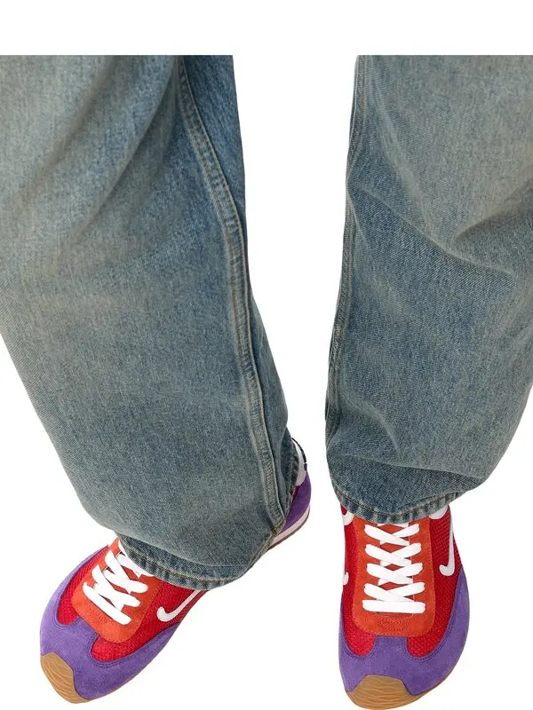 Loewe Ballet Runner 2.0 Sneakers - Red/white/purple