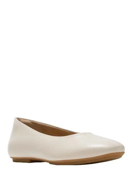 Fitflop Delicato High-cut Leather Ballet Flats - Paris Beige