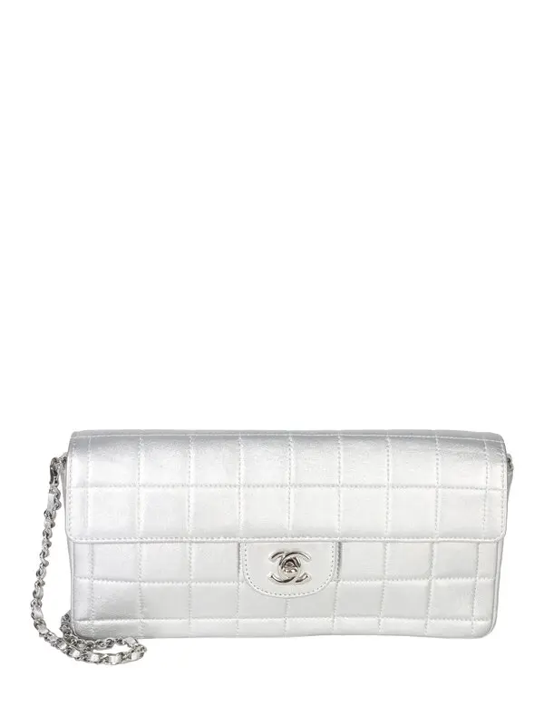 Chanel Metallic Quilted East West Flap Bag - Silver
